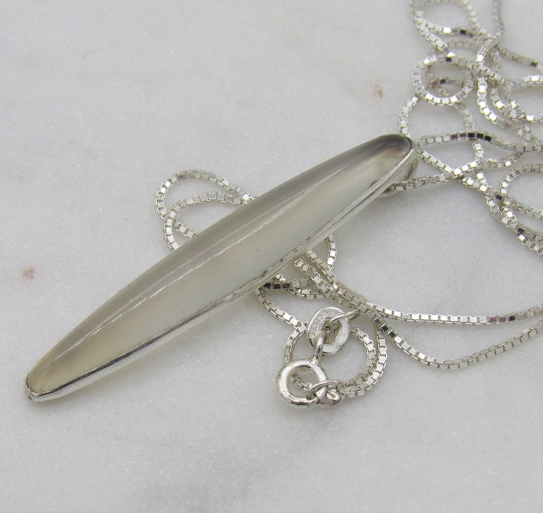 MOONBEAM / Edwardian White Moonstone y Sterling Silver Pendant - Etsy ...