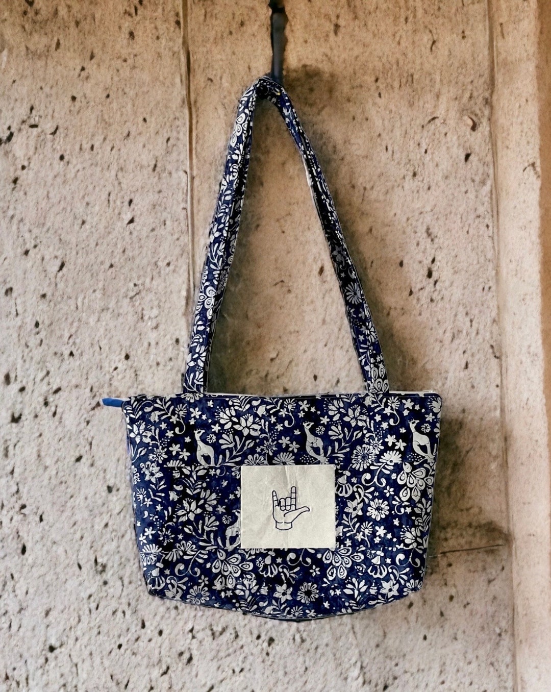 Asl Ily American Sign Language I Love You Shoulder Zipper Tote Bag in ...