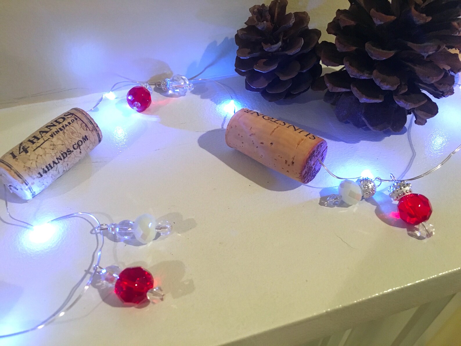 Beaded Wine Cork Light String Garland in Amber or Red - Etsy.de