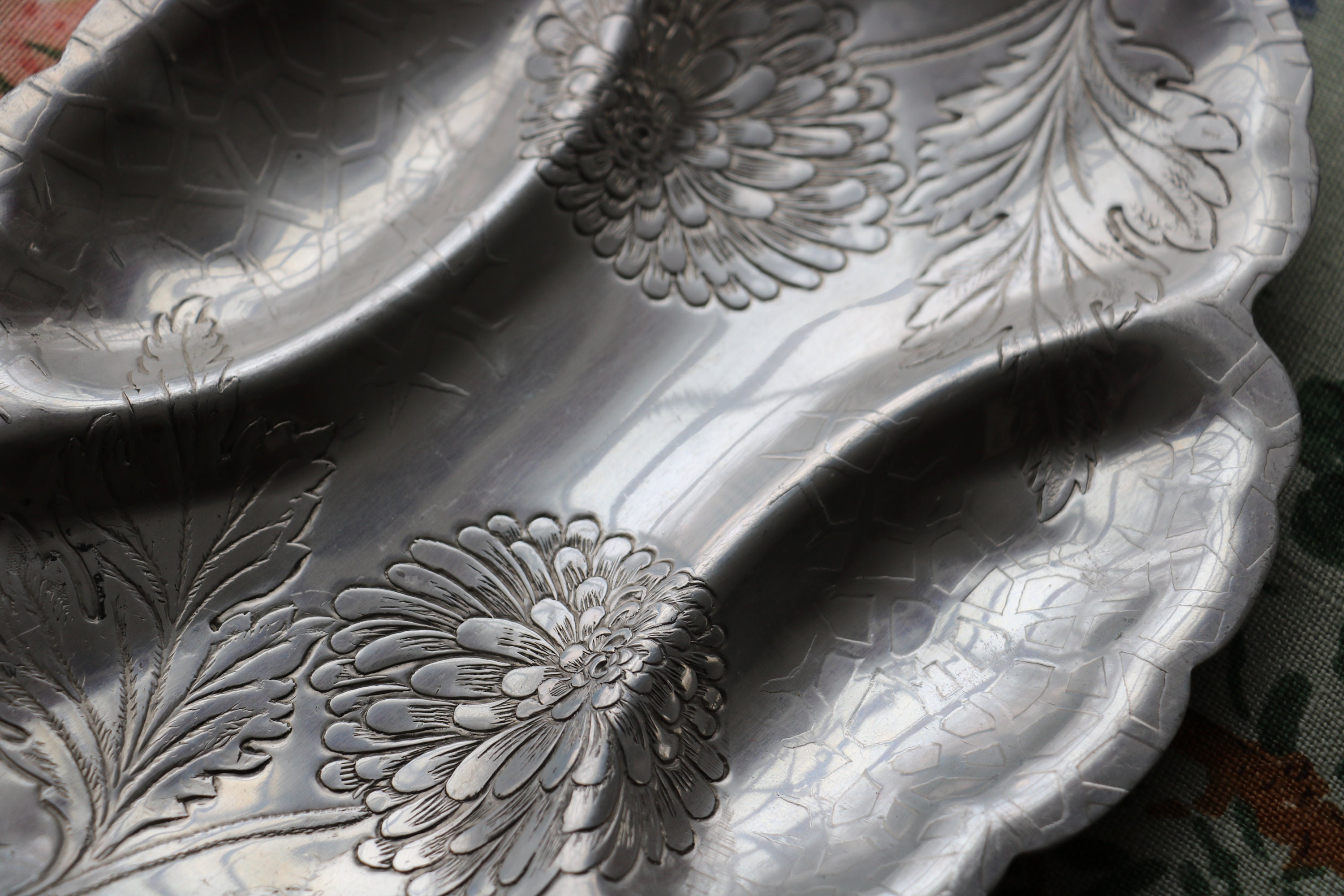 Vintage Forman Family Aluminum Embossed Floral Tray - Etsy