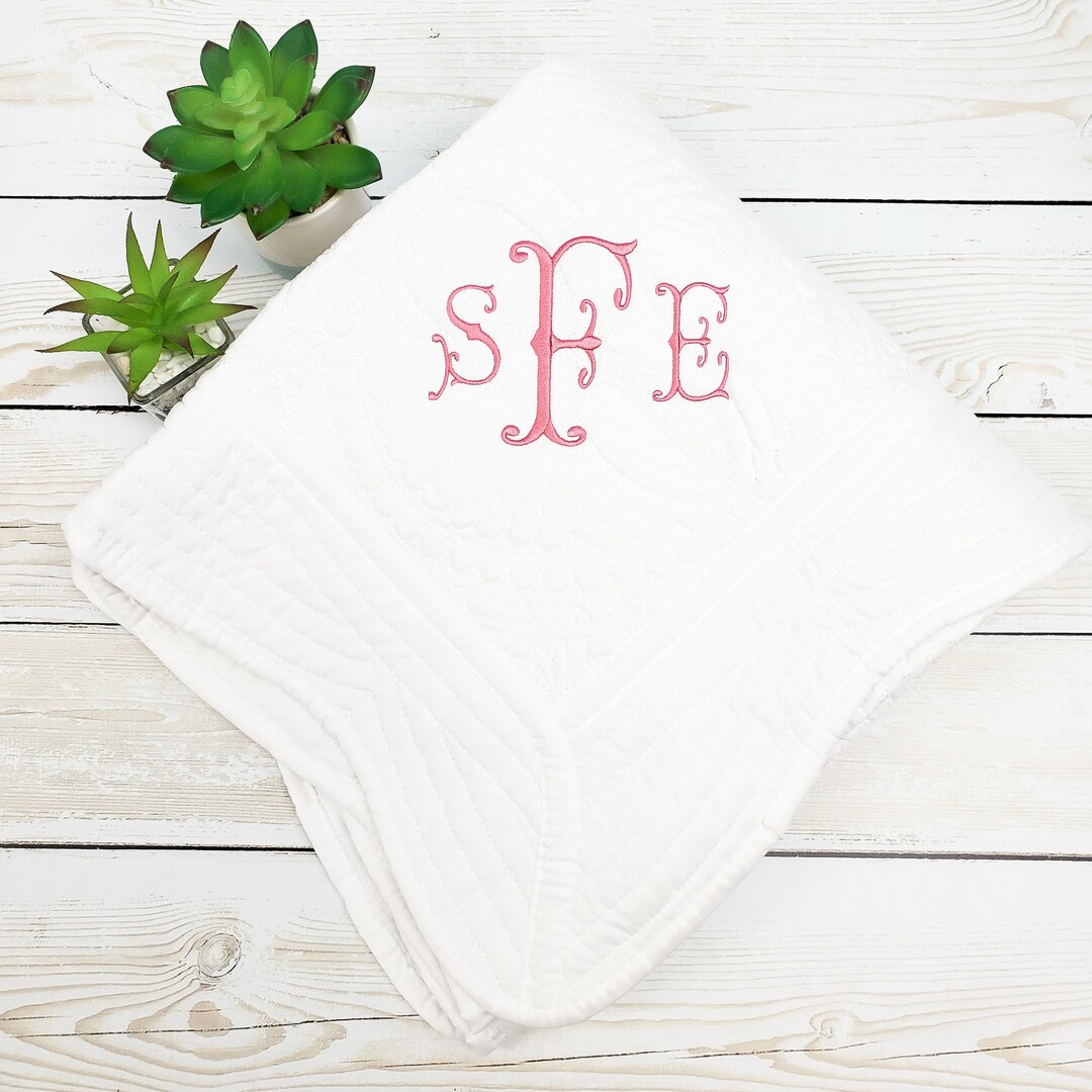 Heirloom Monogramed Quilt - Crib Blanket - Personalized Baby Gift - Etsy