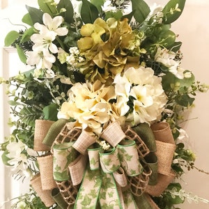 Hydrangea Door Swag: Floral Teardrop Wreath, Spring Summer Decor - Etsy