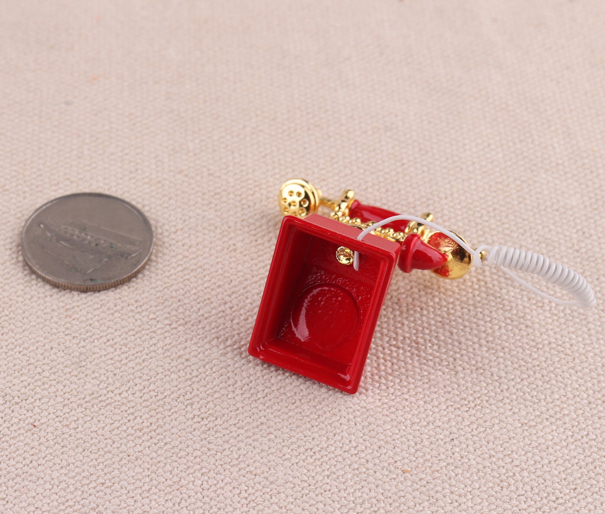 Retro Vintage Miniature Telephone Miniatures Dollhouse Miniature ...