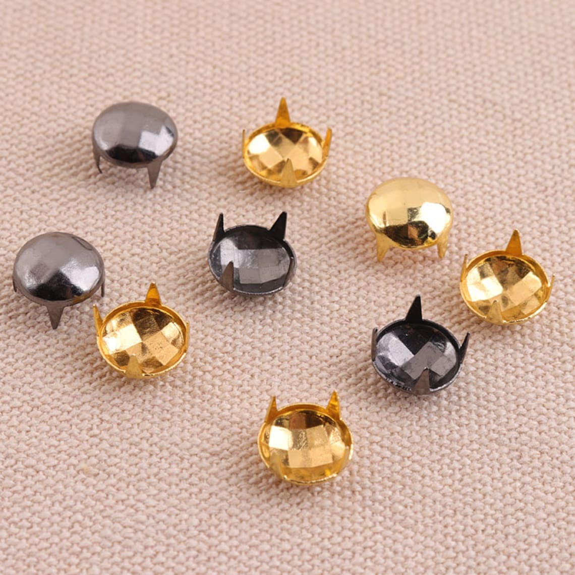 Gold and Black Round Claw Stud Prongs Studs 4 Claws Rivet - Etsy