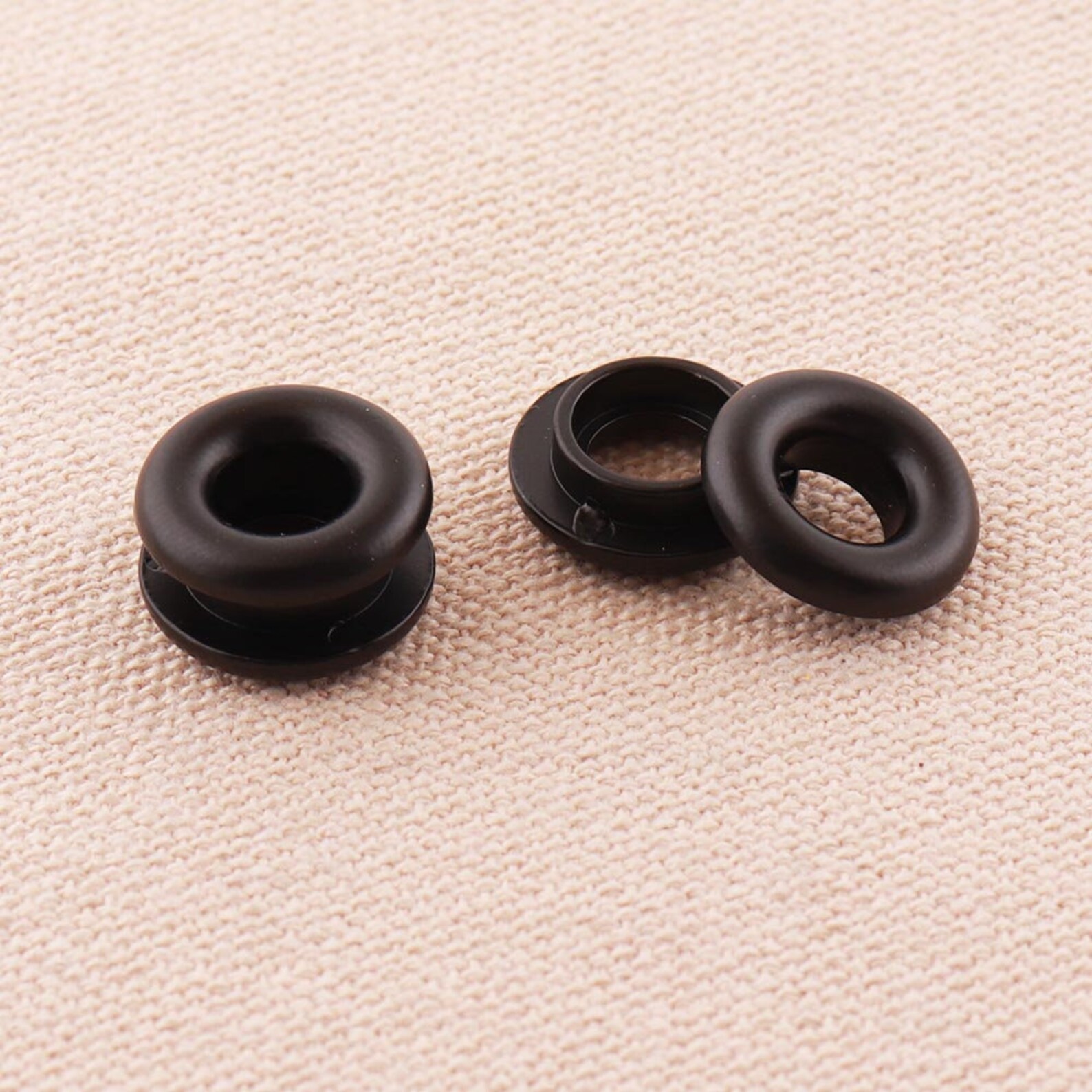 15mm Alloy Eyelets Metal Black Eyelet Grommet Screw Screwback - Etsy