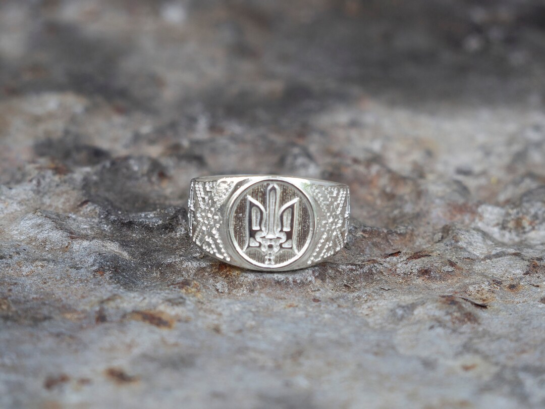 Ukrainian Tryzub Ring Ukrainian Ornament Silver Trident Ring of Ukraine ...