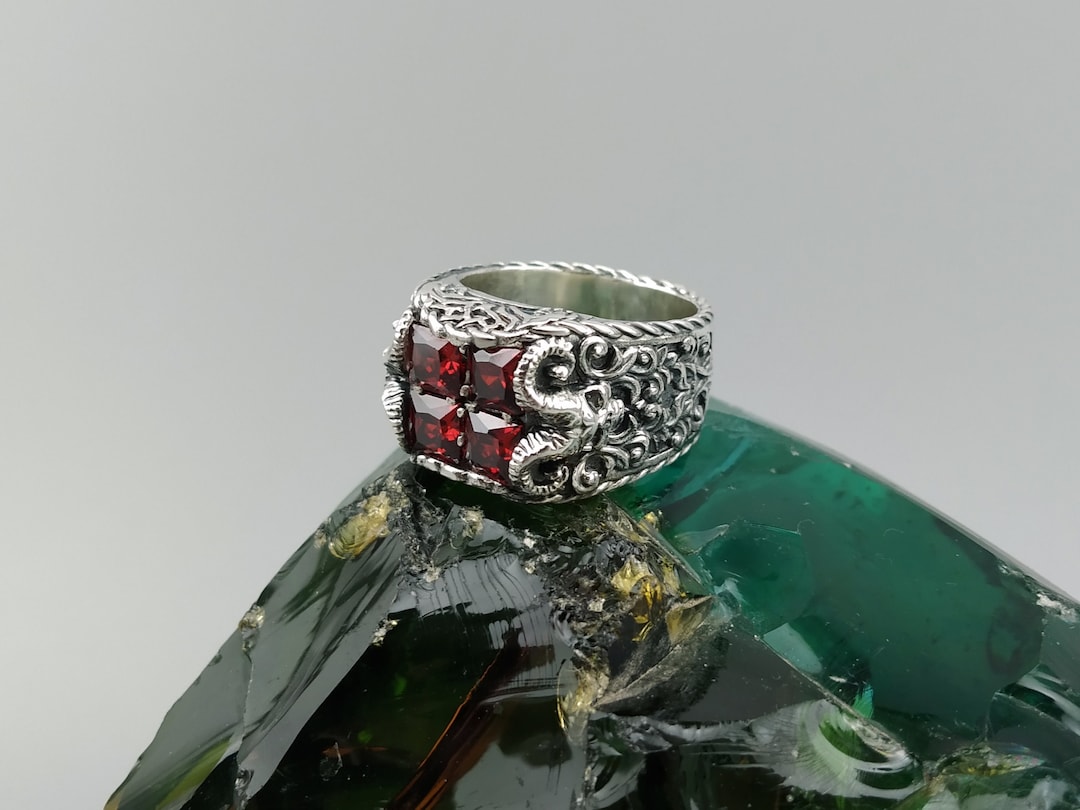 925 Silver Gothic Demon Skull Ring With Gems - Unique Biker Jewelry for ...