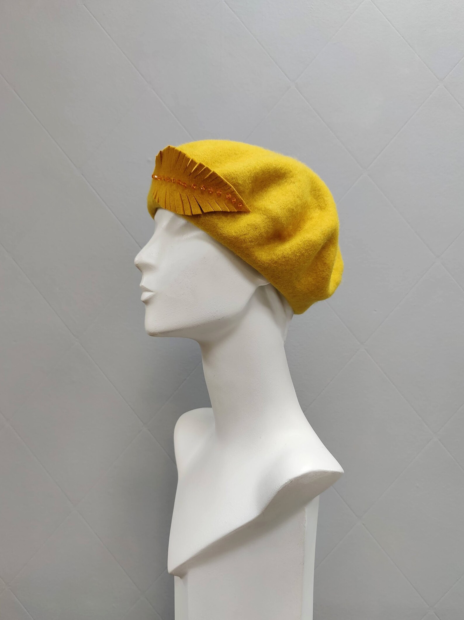 Mustard Yellow Wool Felt Leaf Decoration Beret French Style Berets for ...