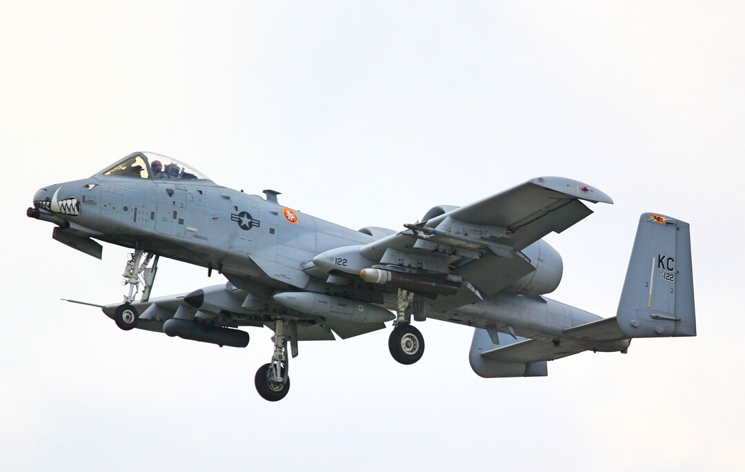 A-C10 Thunderbolt II Airplane - Etsy