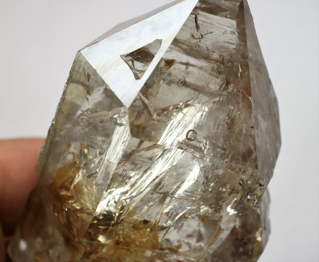 Enhydro Quartz With Mobile Fluid Inclusion, This Fully Furnished Rough ...