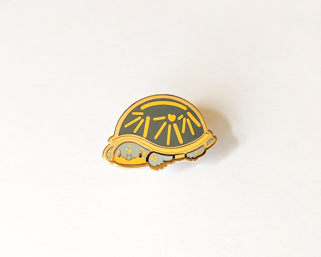 Western Box Turtle - Tiny Reptile Enamel Pins - Etsy