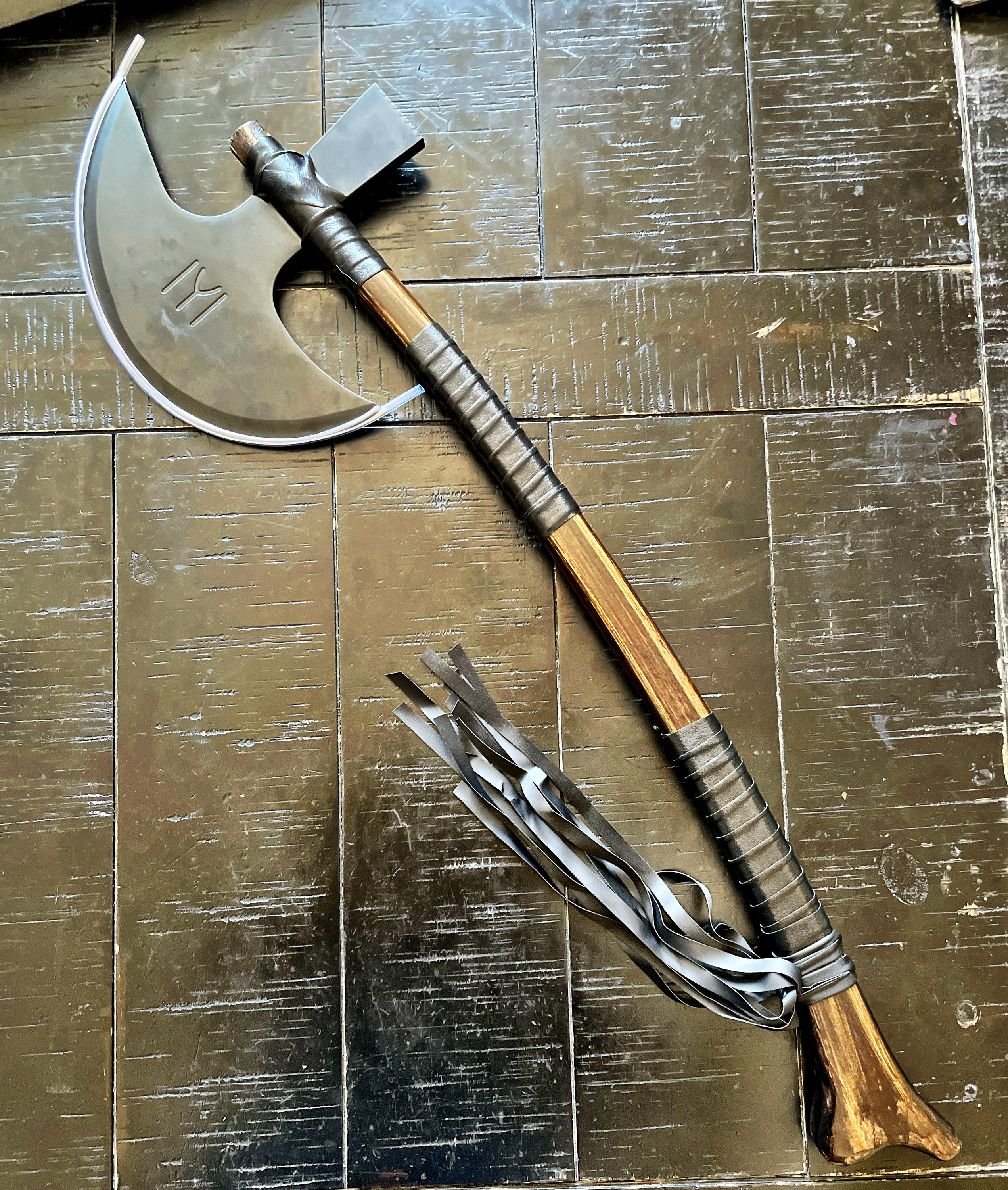 35.5 Turgut Alp Axe From the Hit Series Resurrection | Etsy UK