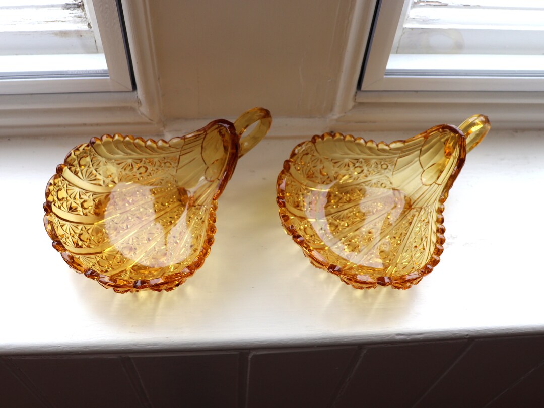 A Pair of Vintage Amber Pressed Glass Candy Dishes With Handles - Etsy