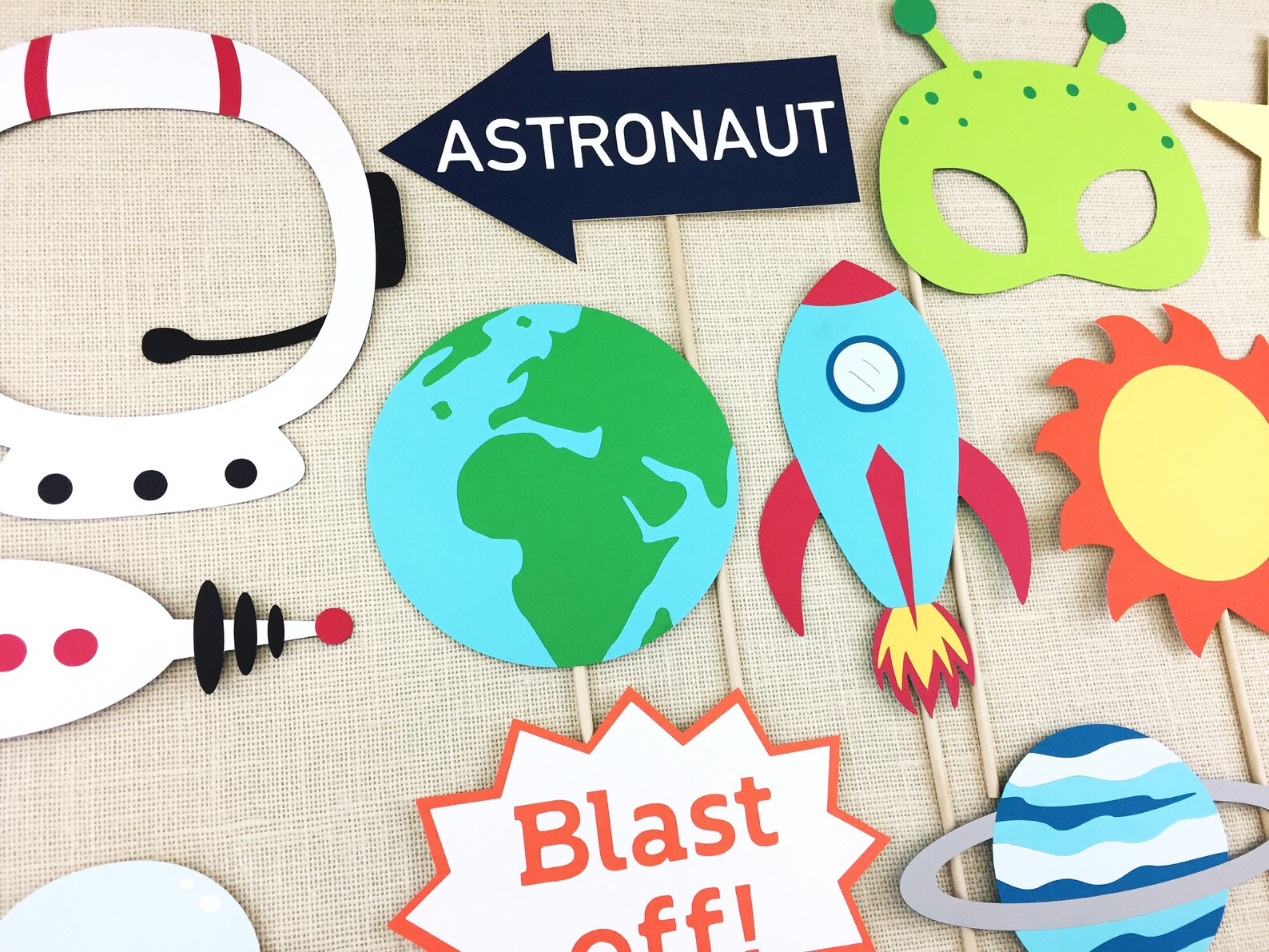 Space Photo Booth Props / Rocket Spaceship / Astronaut / Alien | Etsy
