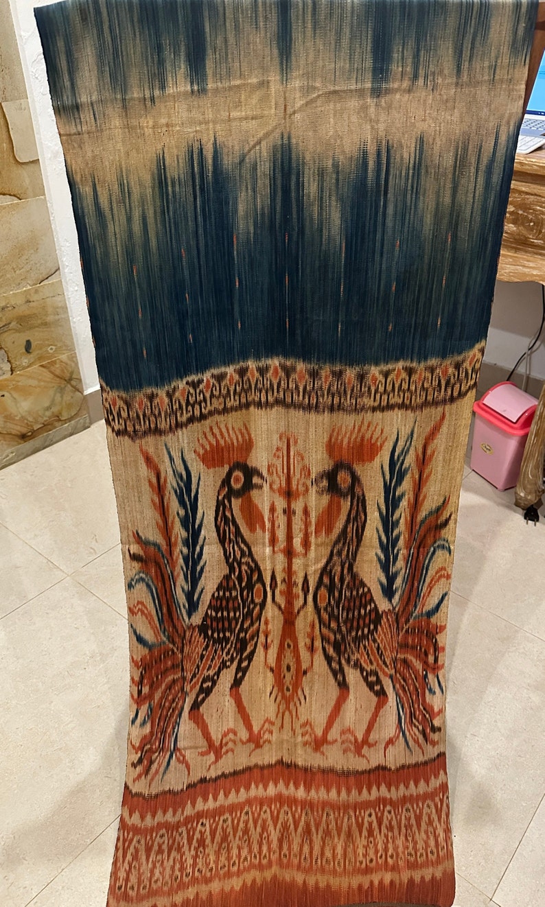 Very Fine Super Detailed Pictorial Handwoven Sumba Ikat Shawl /sarong ...