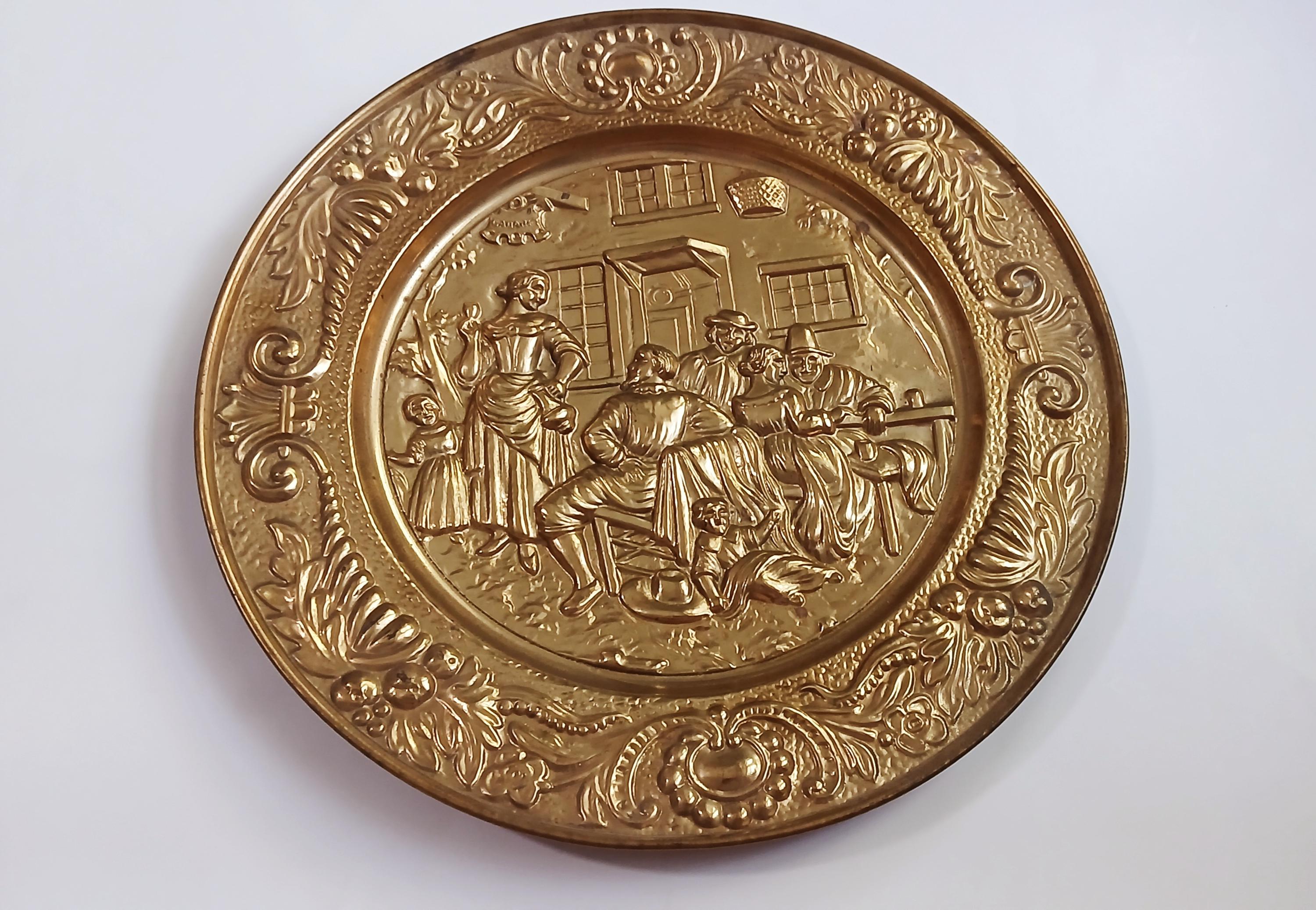 Vintage Gold Engraved Plate Wall Decor Antique 1600s Style Engraving - Etsy