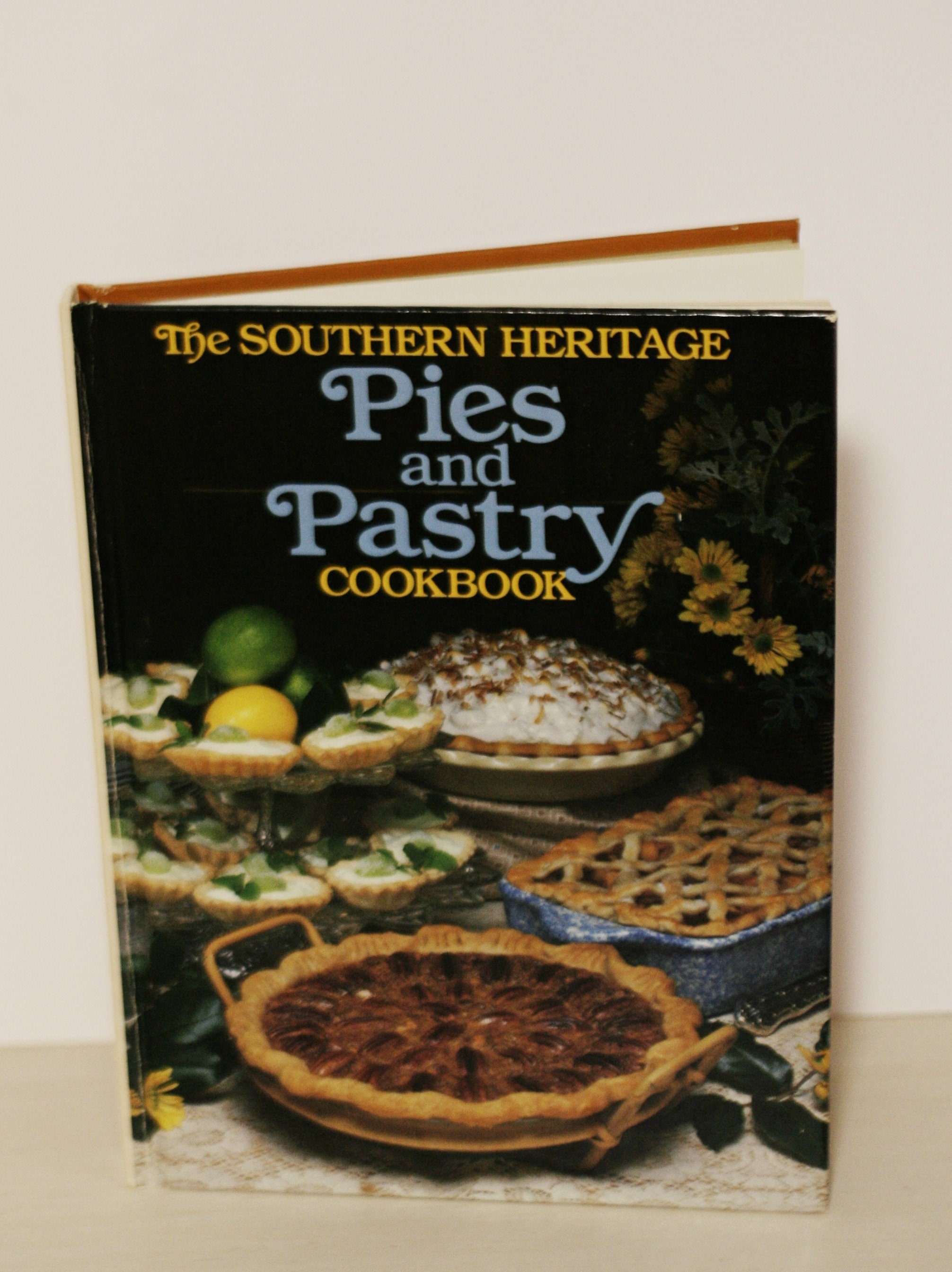 1980s Southern Heritage Southern Living Cookbooks Hardcover Set of 5 ...