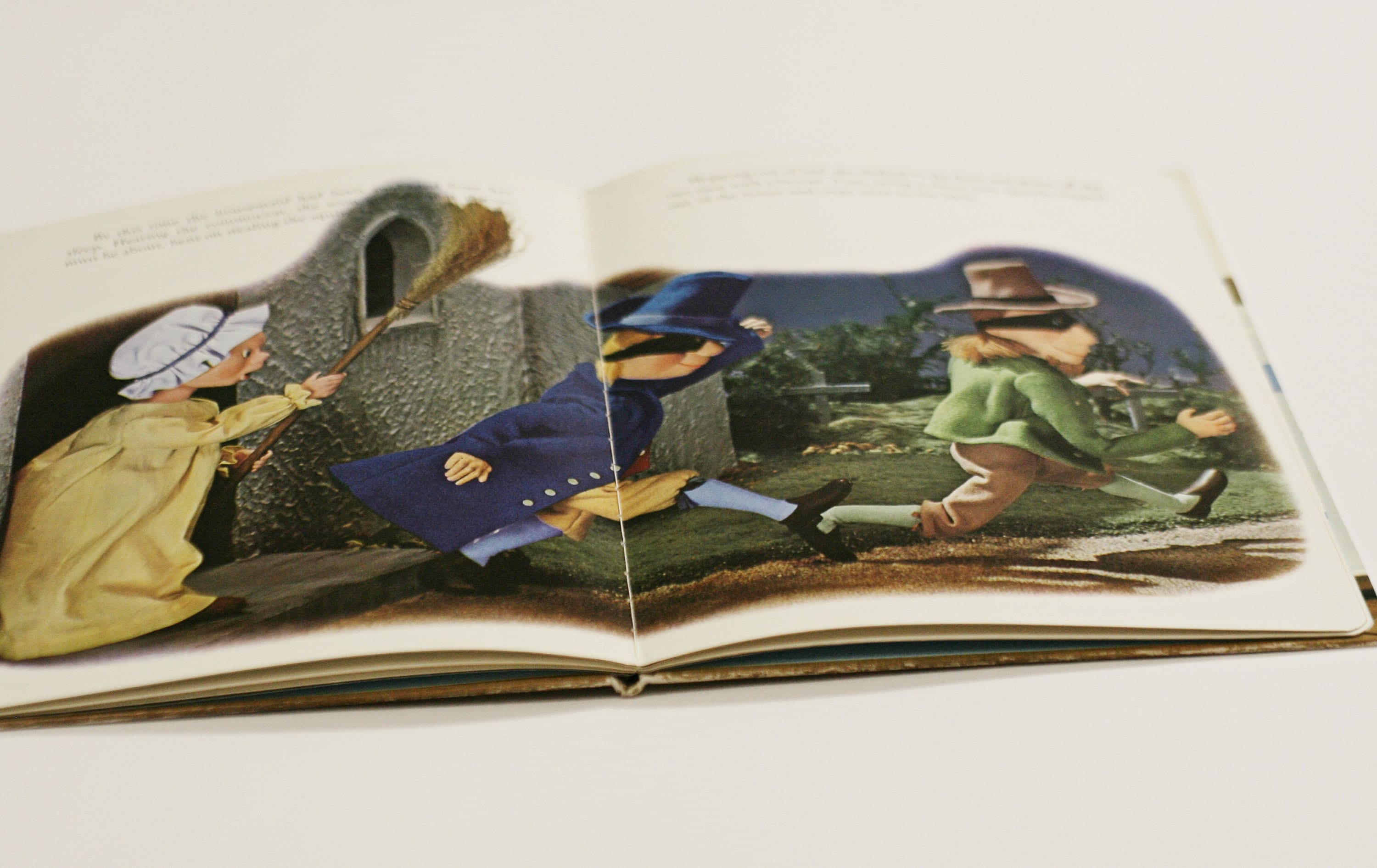 1970s Tom Thumb Book Vintage Retro Childrens Stories Classic Hardcover ...