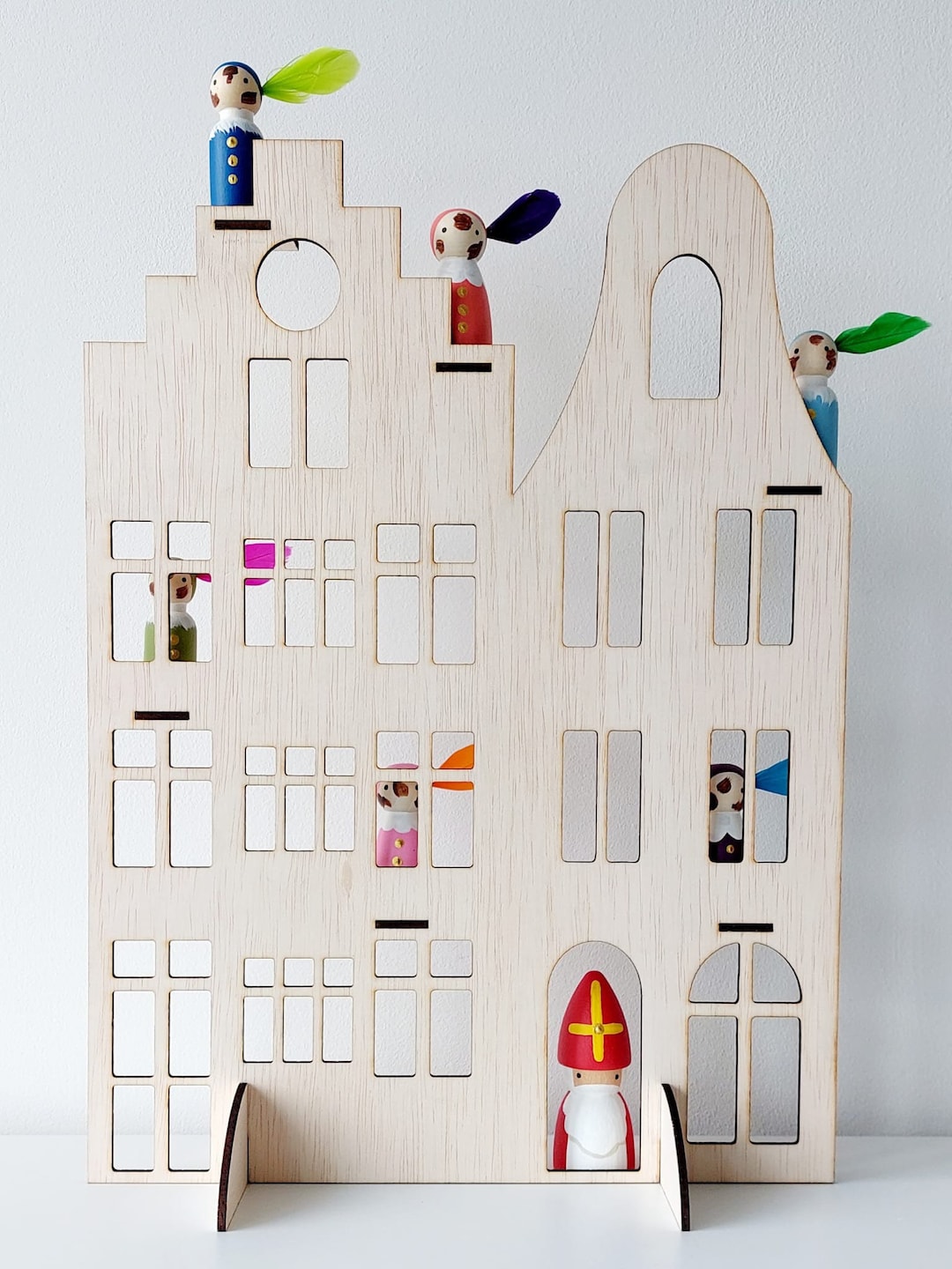 Wooden Peg Doll House, 2D Peg Doll House, Sinterklaas Decoration ...