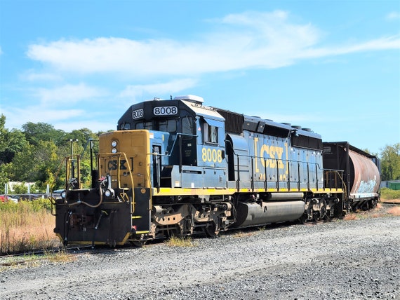 CSX SD40-2 With Freight Consist Awaiting Orders to Proceed at - Etsy