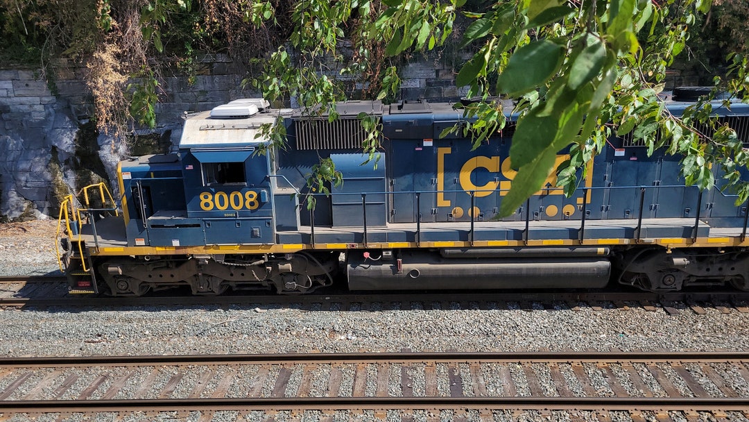 CSX SD40-2 Leading Northbound Freight Consist From Hudson, NY - Photograph - Etsy
