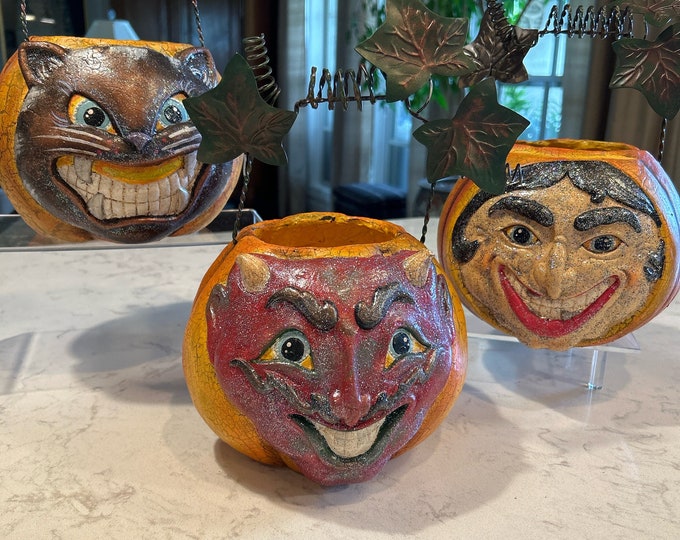 Vintage Halloween Candy Bucket With Metal Leaf Handle, 3D Candy Pail ...