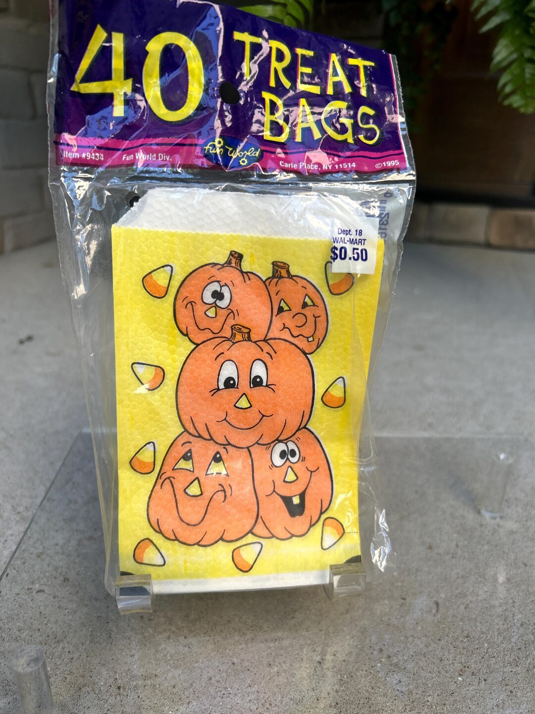 Vintage Halloween Treat Bags Set of 40 Fun World, Unopened Halloween ...
