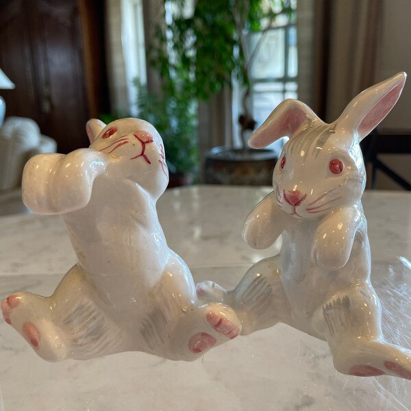 Bunny Rabbit Salt and Pepper Shakers - Etsy