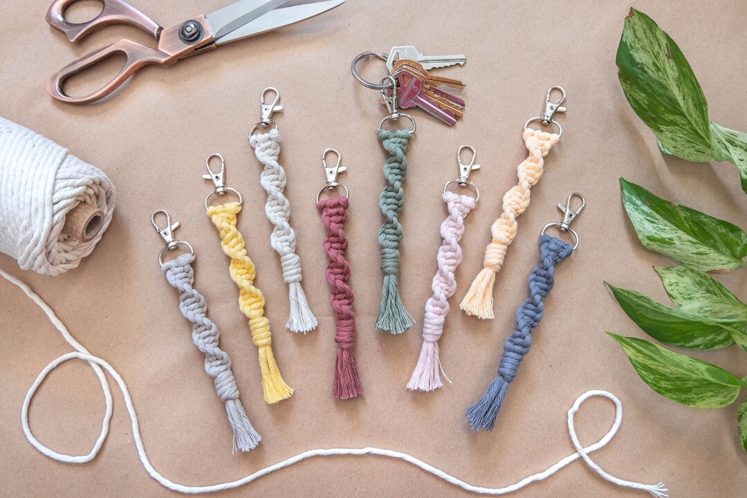 Macrame Keychain, Cute Rope Key Chain Tassel Fringe, Short Small Keys ...
