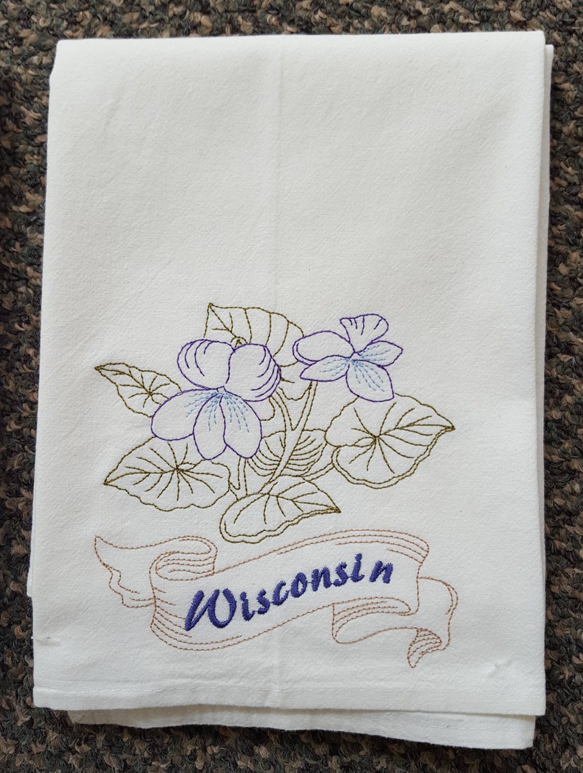 Wisconsin State Bird Robin OR State Flower Wood Violet Machine ...