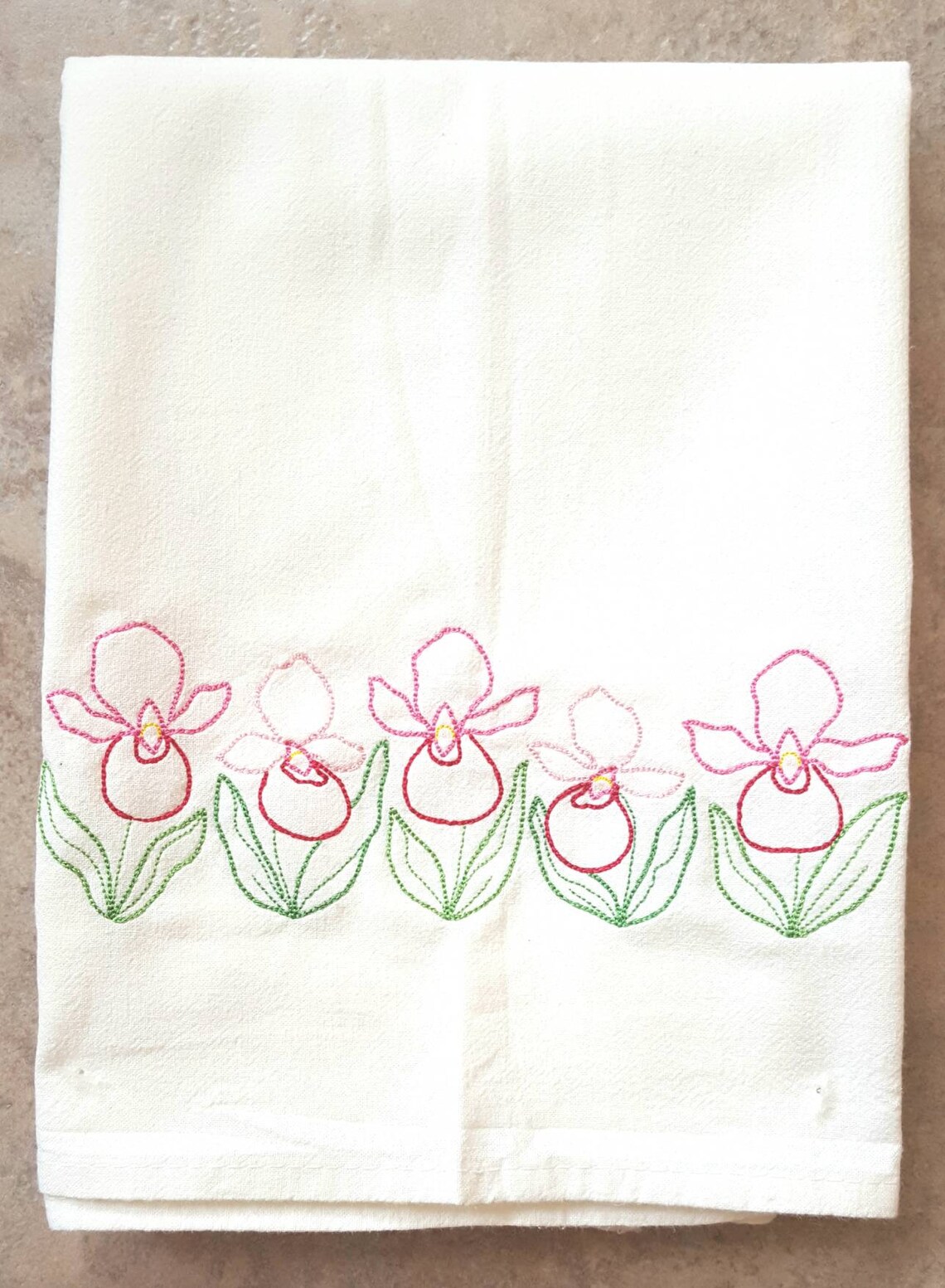 Lady's Slipper Border Machine Embroidered Flour Sack Dish | Etsy