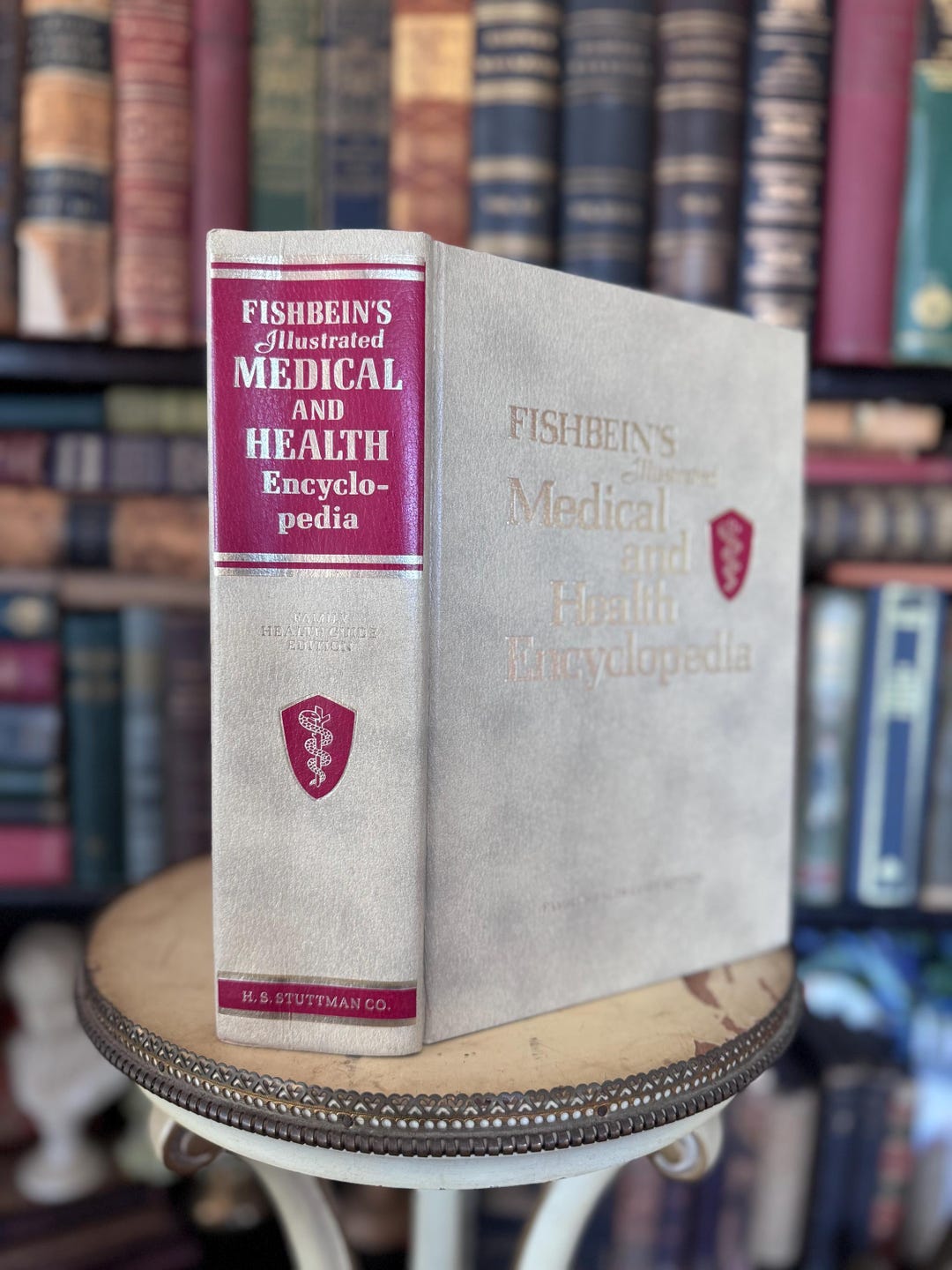 Vintage Modern Home Medical Encyclopedia Reference Books Rare Find ...