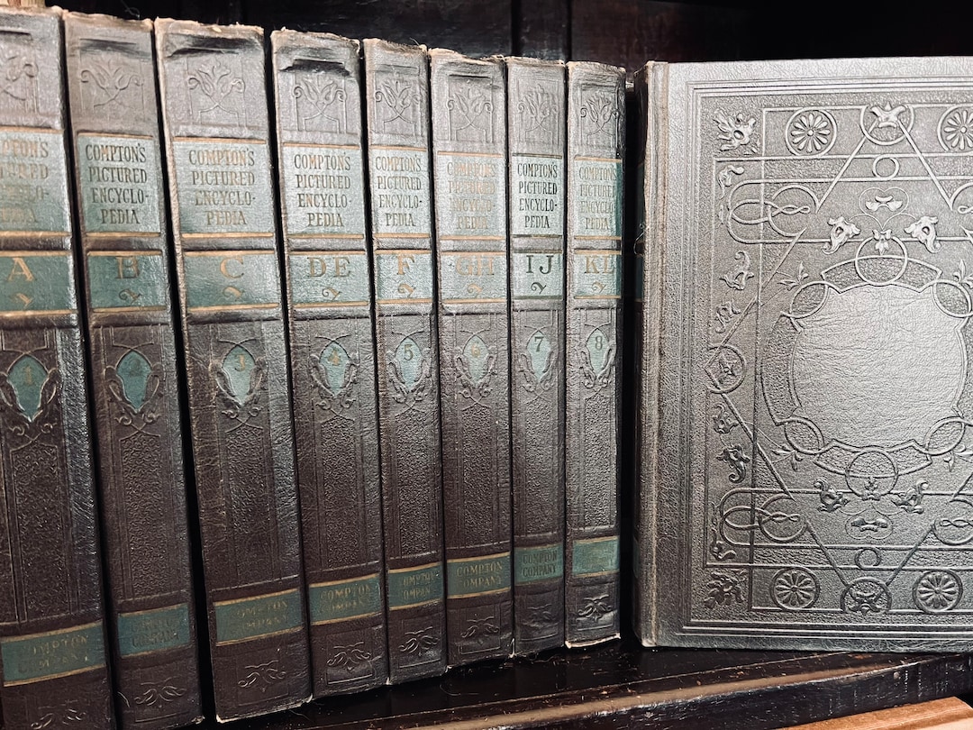 Complete Set 15 Comptons Pictured Encyclopedia and Fact Index Vintage ...