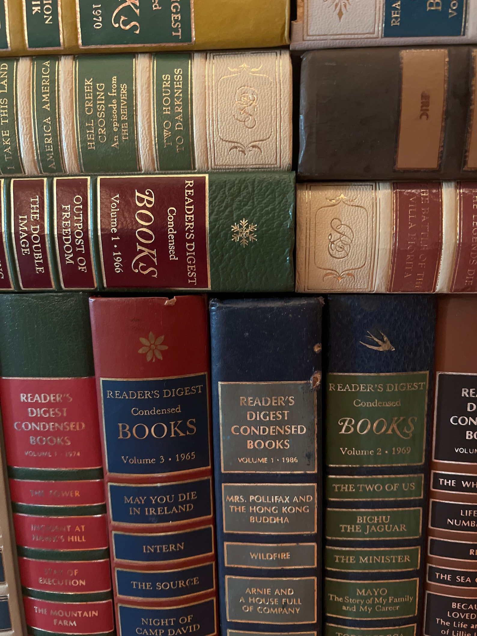 Set of 5 Vintage Readers Digest Wedding Centerpiece Book Stacks ...