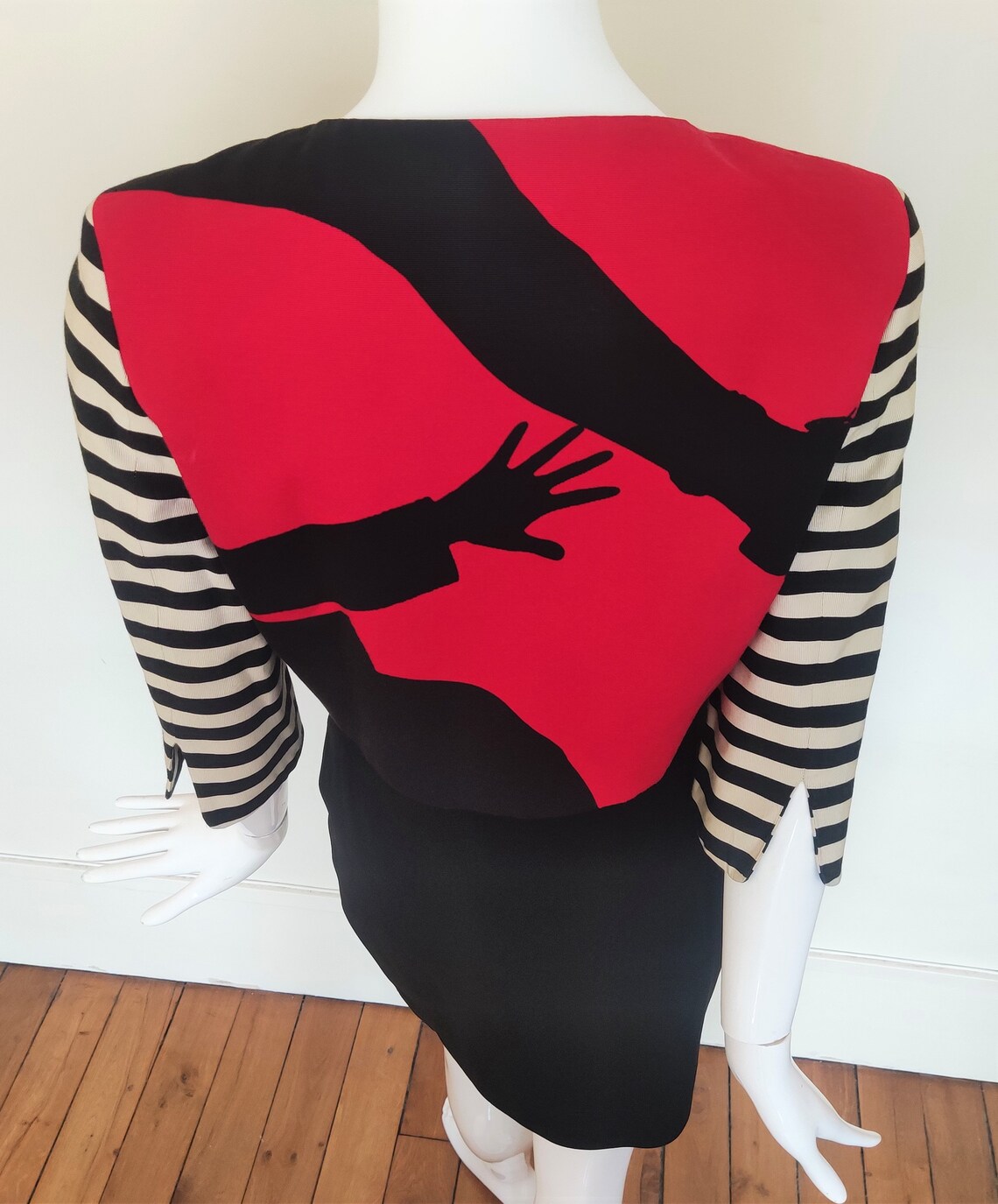 Moschino Cheap and Chic Olive Oyl Popeye Arms Legs Shadow the Nanny ...