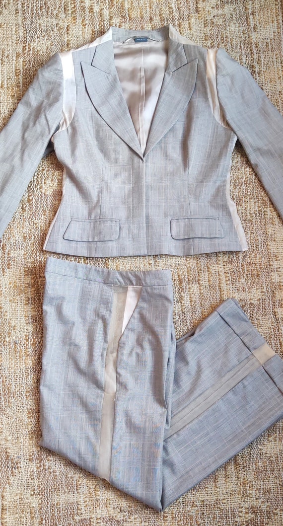 Alexander McQueen Deliverance 2004 S/S Runway Couture… - Gem