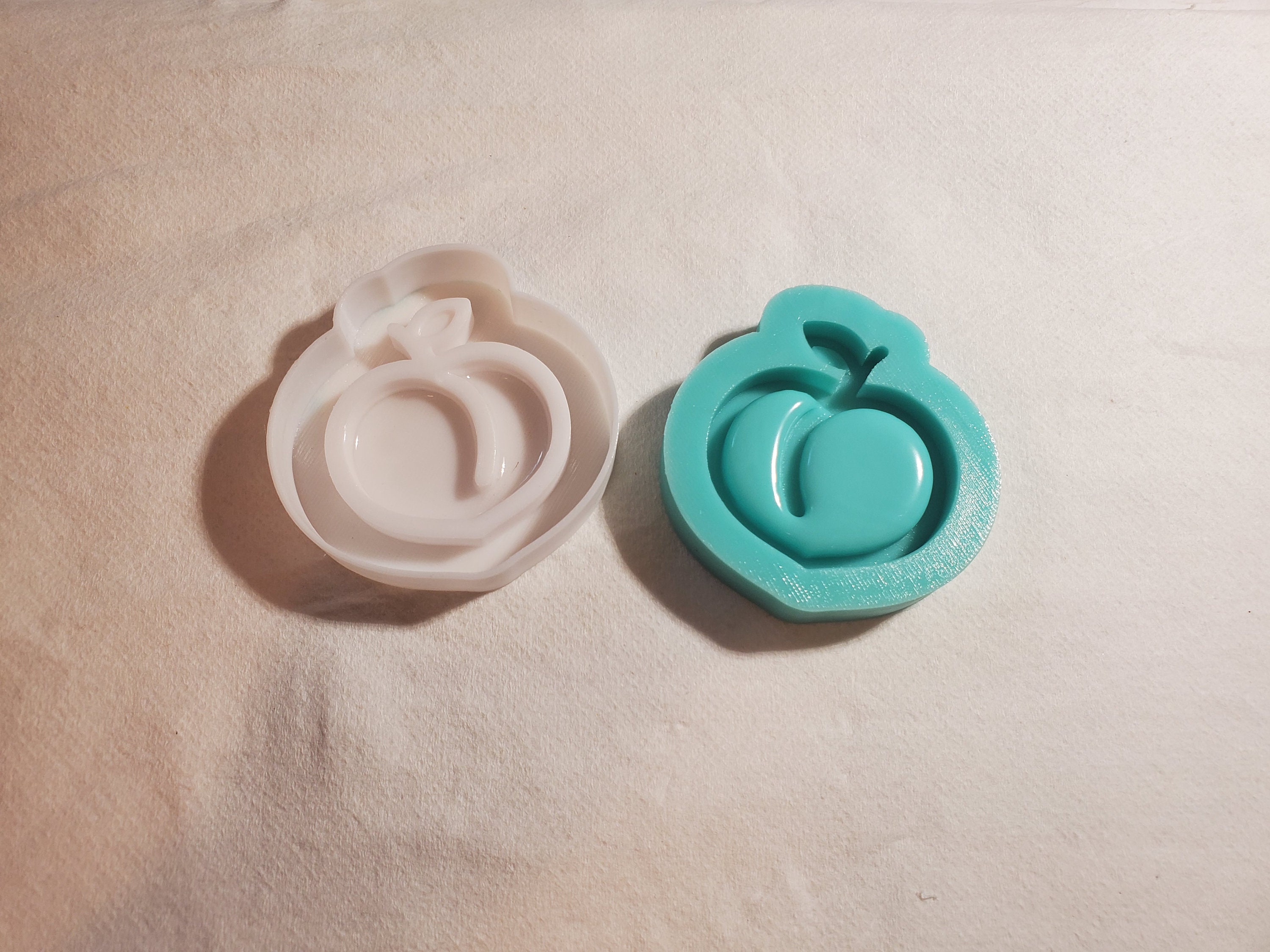 Cubby Kawaii Peach Shaker 2in Silicone Mold for Jewelery - Etsy