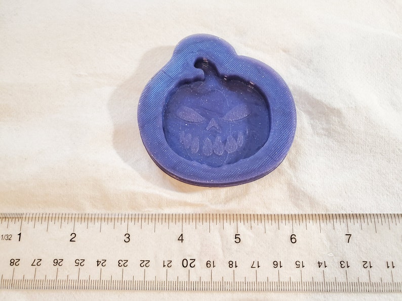 Evil Pumpkin Silicone Mold 2 in and 1/4 Inch Acrylic Jewelery Making ...