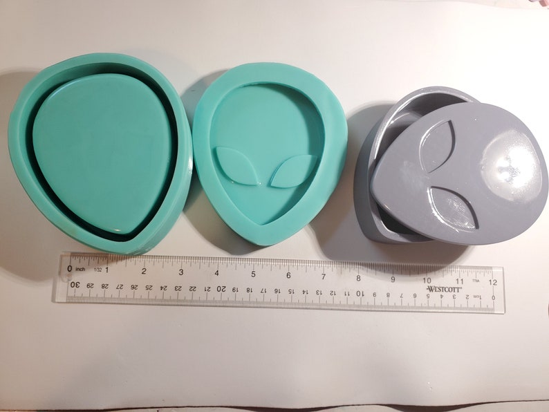 Alien Jewelry Box 3 Parts UFO Storage Unit Slide in Lid Top Alien Head ...