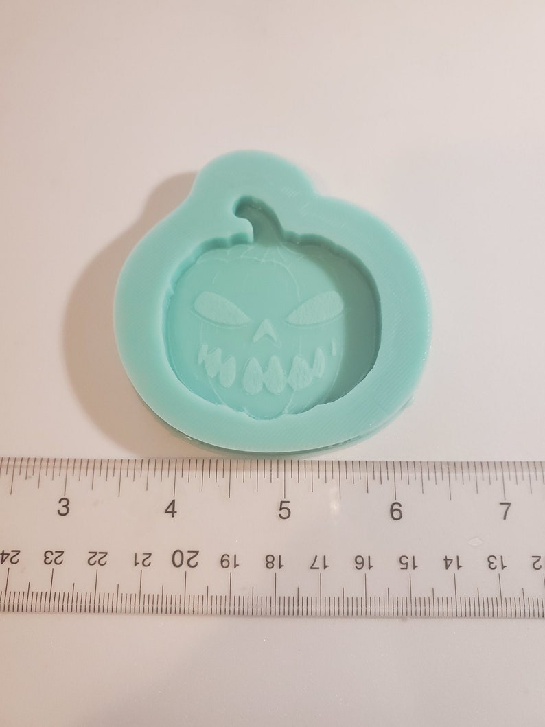 Evil Pumpkin Silicone Mold 2 in and 1/4 Inch Acrylic Jewelery Making ...