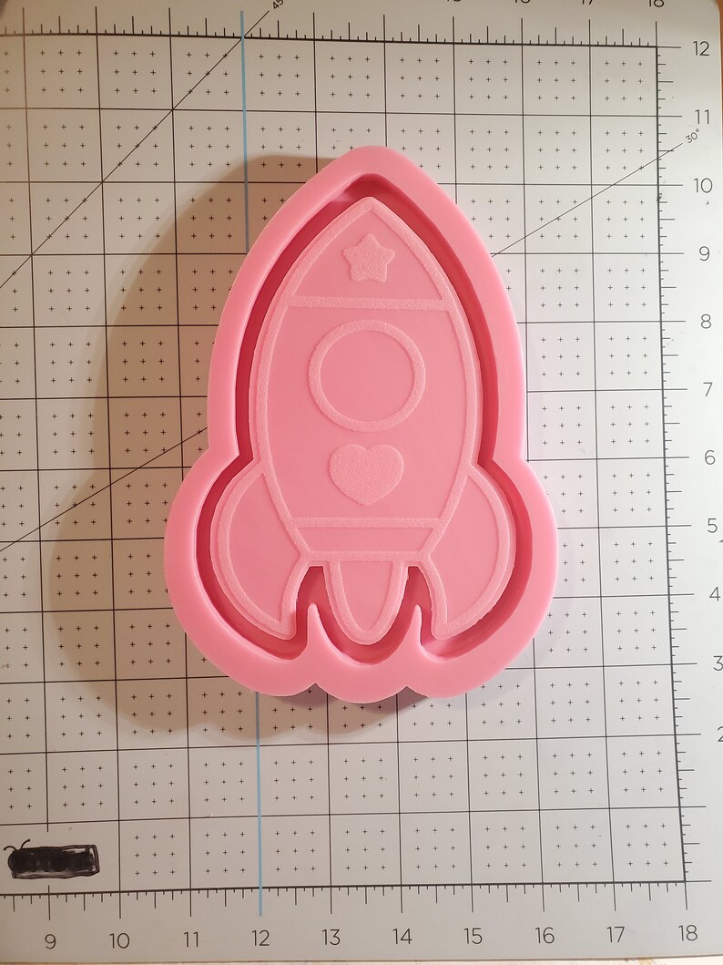 Space Rocket Tray Silicone Mold 7in Big 9mm 3/8 Inch Thick (rim 1/4 ...