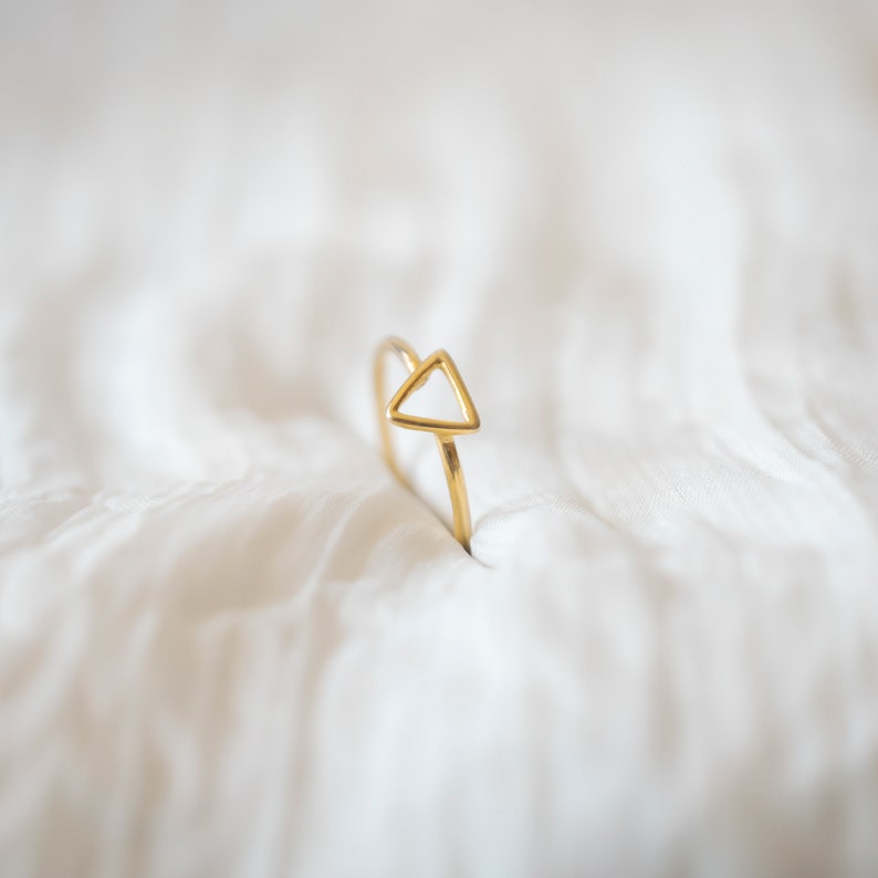 Delicate Triangle Wire Gold Ring, Handmade 14k Gold Ring, Stackable ...