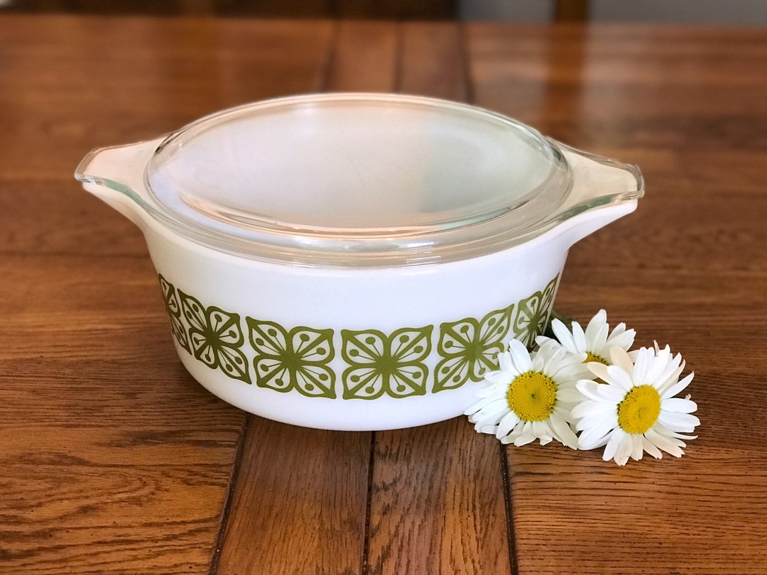 Pyrex Autumn Floral Verde Casserole Dish With Lid - Square Flowers ...