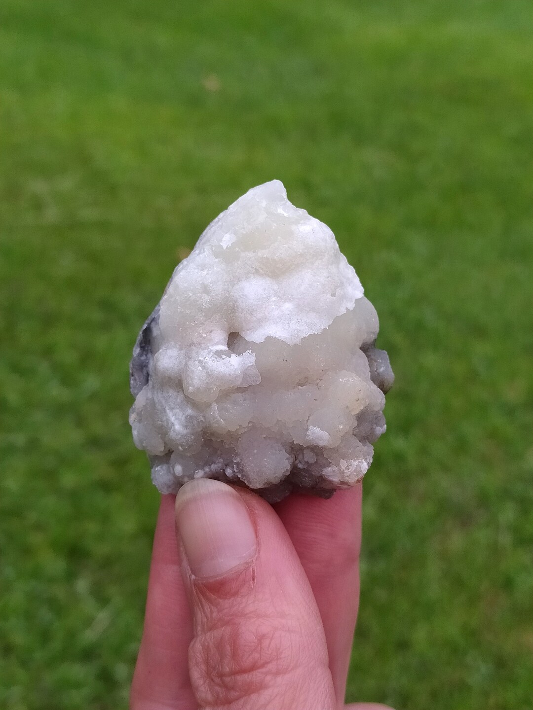 Smithsonite Botryoidal White Yellow on the Stone ,greek Mineral,raw ...