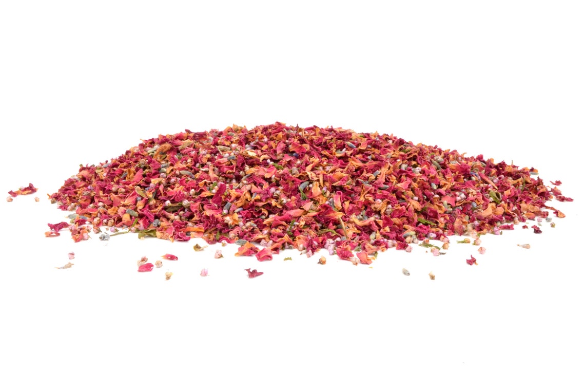 Natural Autumn Confetti - Biodegradable Wedding Confetti With Rose ...