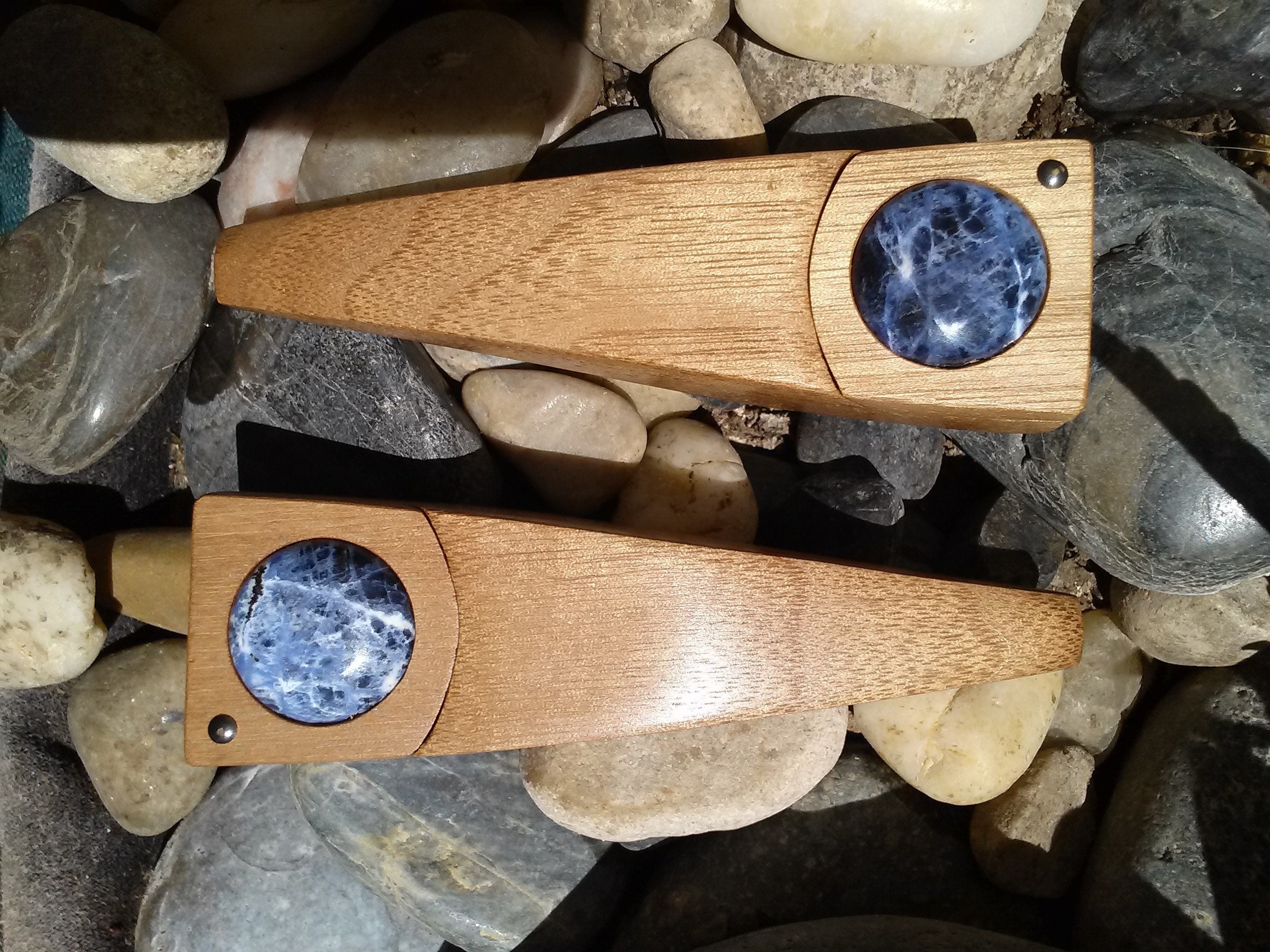 Sodalite Pocket Pipe