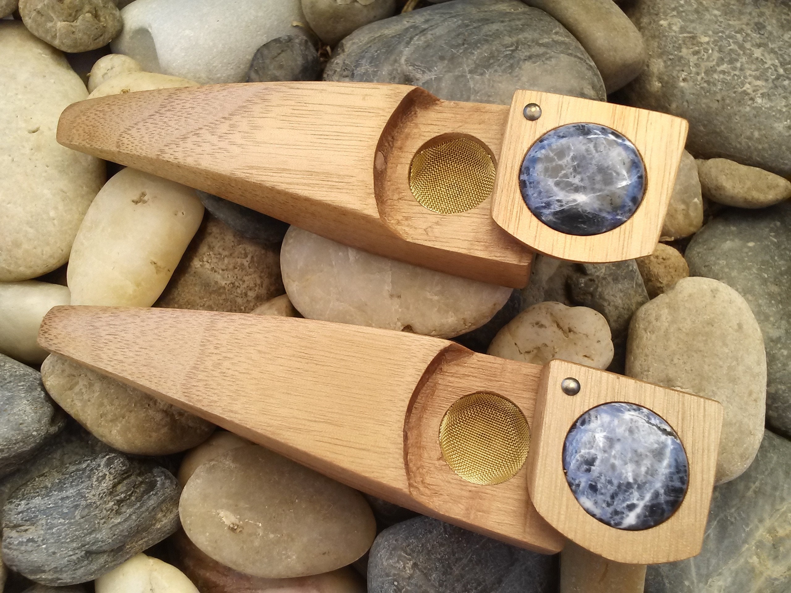 Sodalite Pocket Pipe