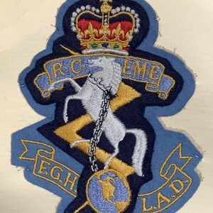 Corps of Royal Canadian Electrical and Mechanical Engineers Badges and ...