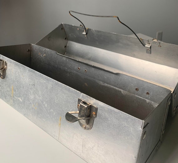 Vintage Mid Century Miners Metal Lunch Box from Sudbu… - Gem