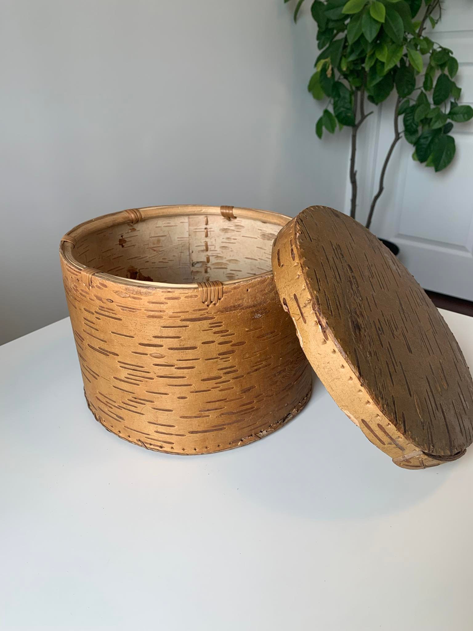 Canadian Indigenous Birch Bark Container and Lid - Etsy